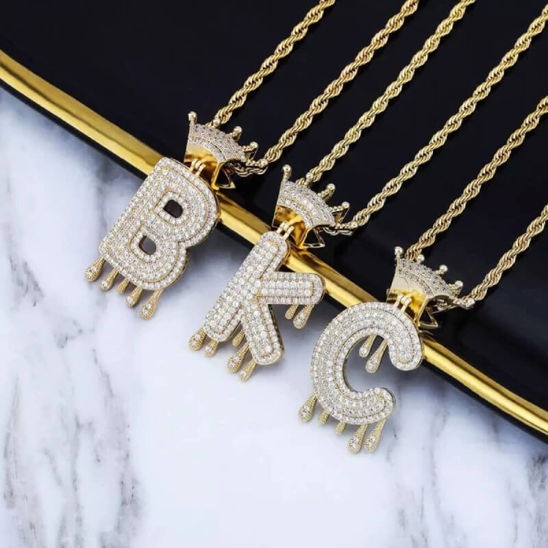 Drip Initial Letter Pendant With Crown – Get Engravings